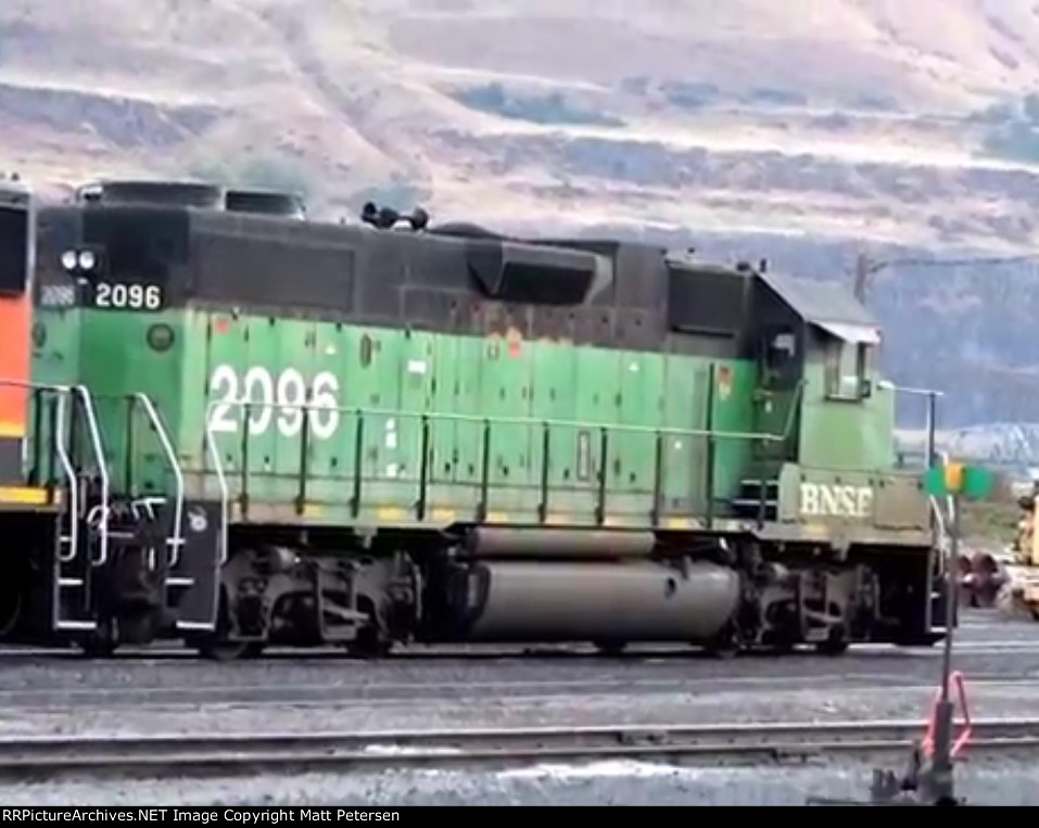 BNSF 2096